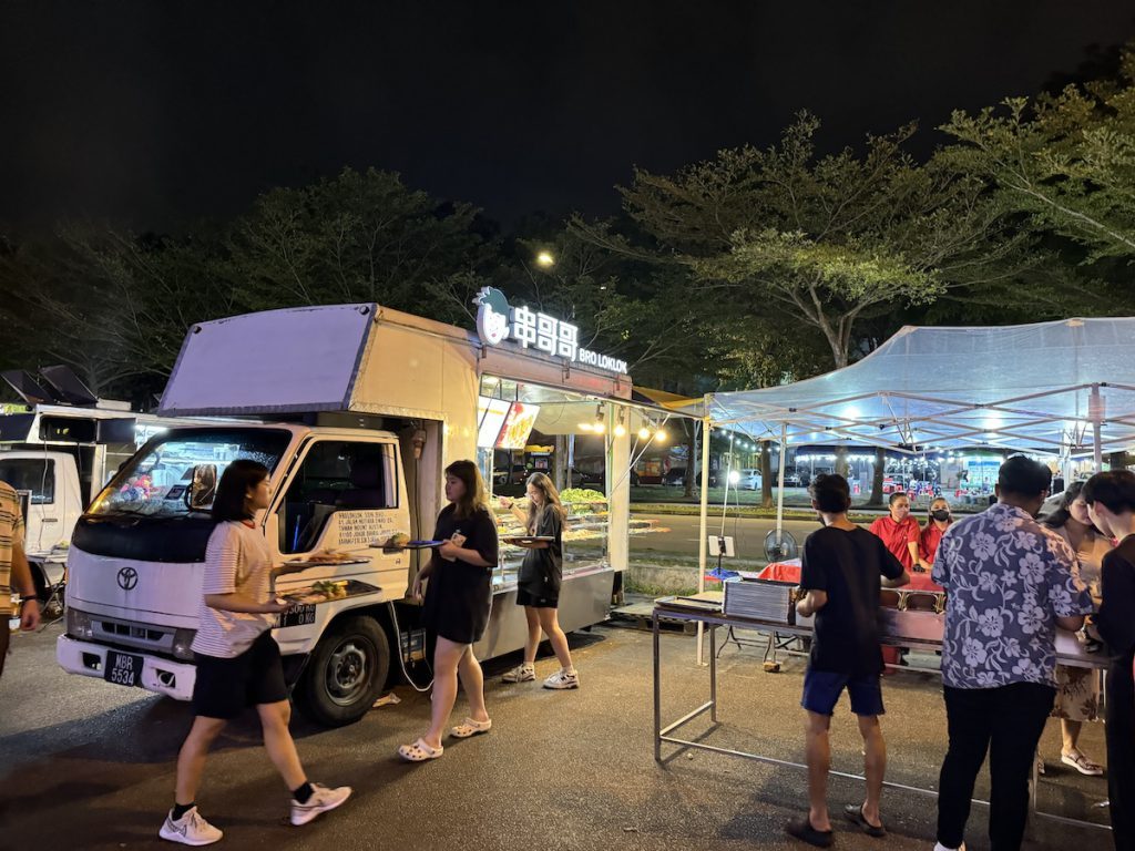 Must-Try Lok Lok in Mount Austin Johor Bahru | Little Big Red Dot