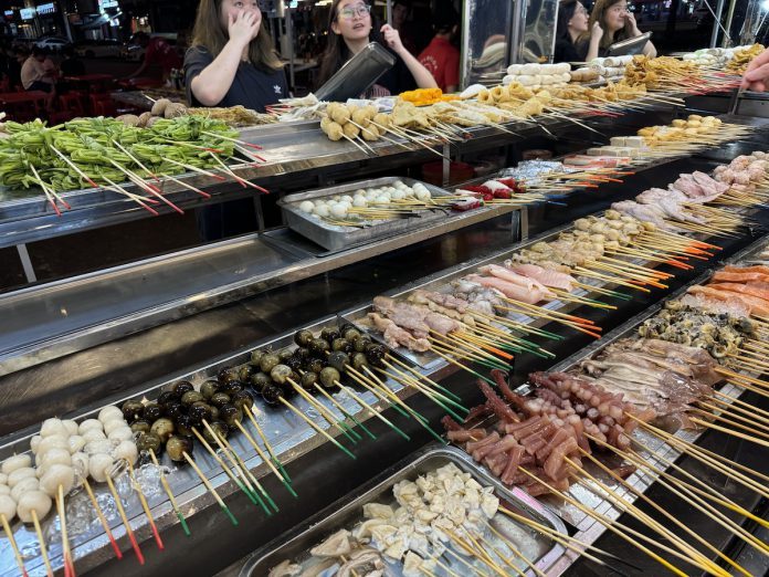 Must-Try Lok Lok in Mount Austin Johor Bahru - Little Big Red Dot