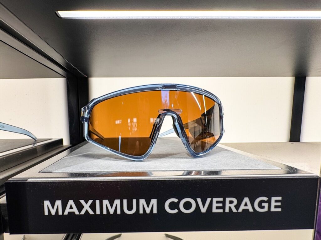 Oakley Premium Store with New and Exclusive Services at The Shoppes ...