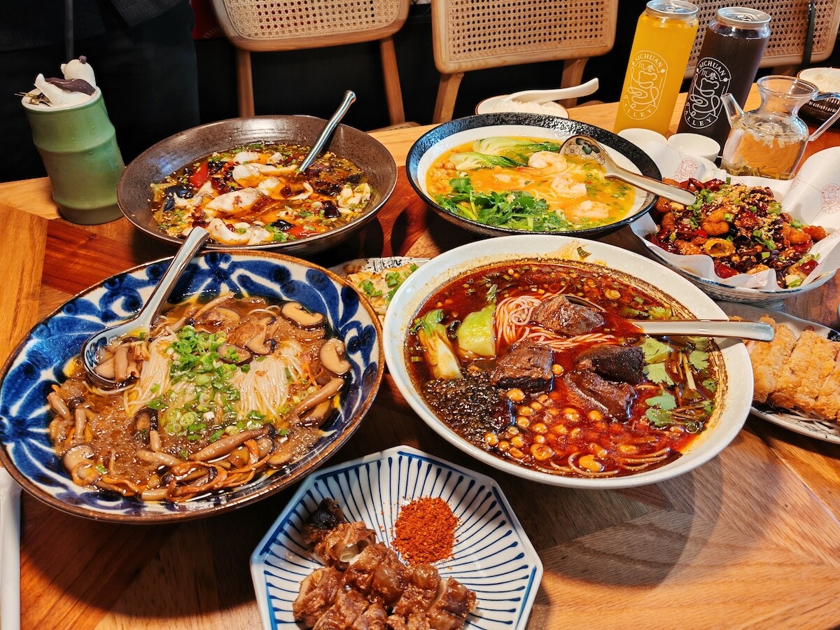 Enjoy Flavours of Chengdu at Sichuan Alley Telok Ayer - Little Big Red Dot